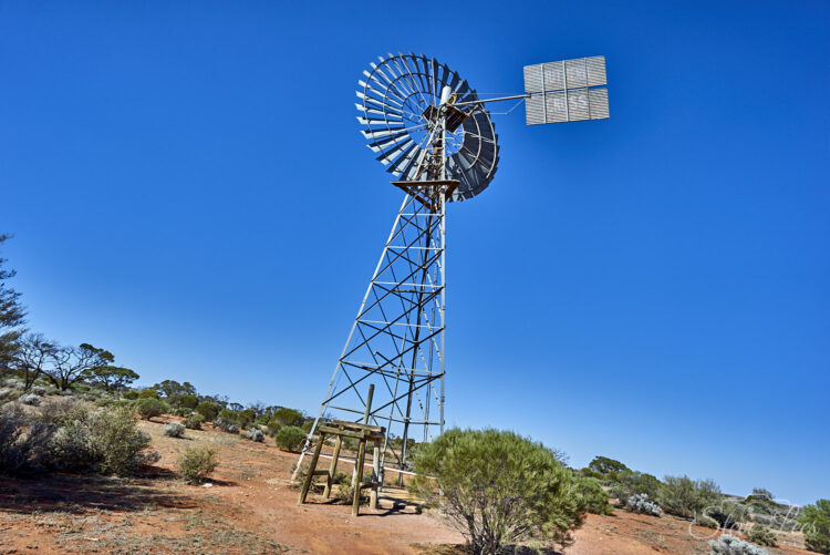 Outback Windmill - Steve Lees Photography